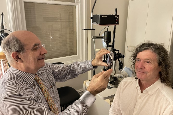 Melanoma prediction with a smartphone?